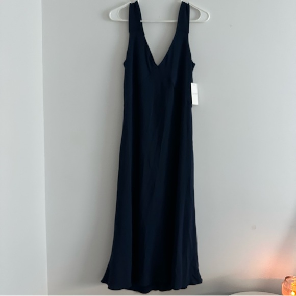 Tahari | Dresses | Tahari Navy Maxi Dress | Poshmark